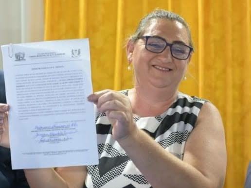 Justiça de Roraima suspende afastamento e mantém Simone Friedrich como ...